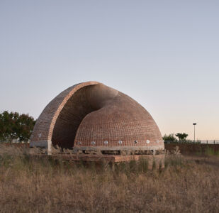 Twisted Brick Shell Concept Library, China - BDA