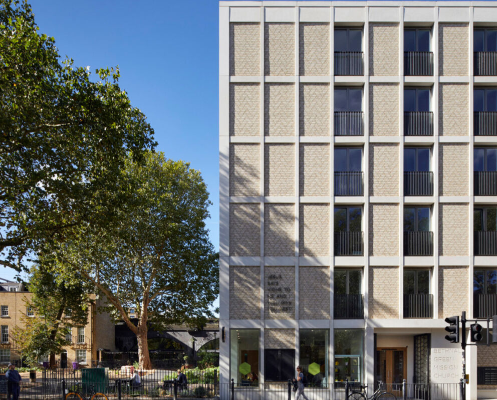 BETHNAL GREEN MISSION CHURCH - BDA